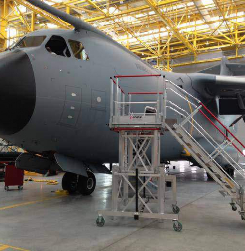 Stepladder aircraft access Archives - Fortal